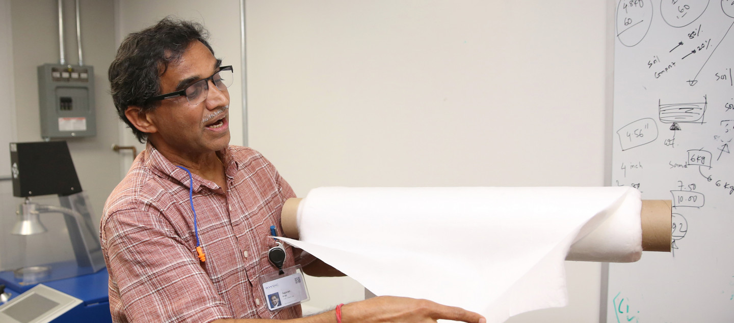 Innovative lab leading research into next generation fabrics | UGA FACS